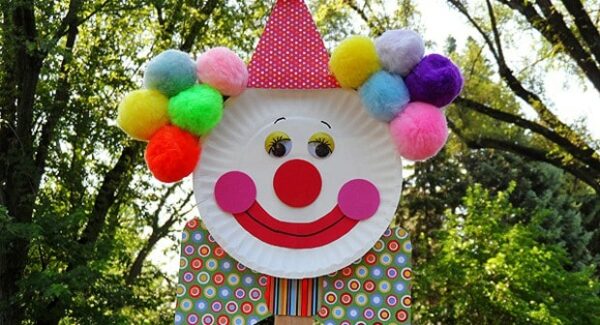 Paper Plate Clown Puppet - Crafts by Amanda