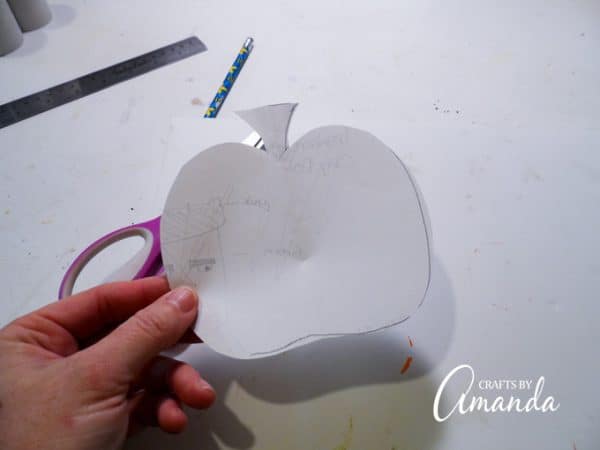 3D Paper Pumpkin: an easy fall decor craft idea to do with friends!