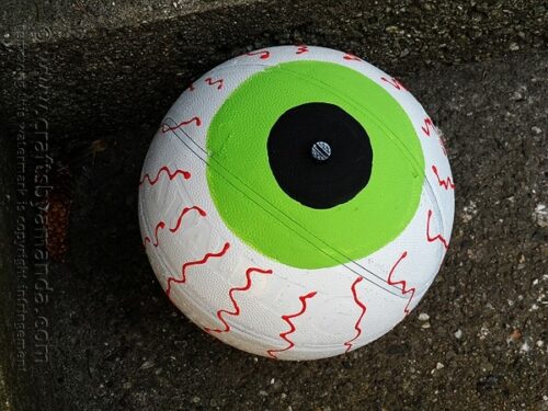 Upcycled Basketball Eyeball - Crafts by Amanda
