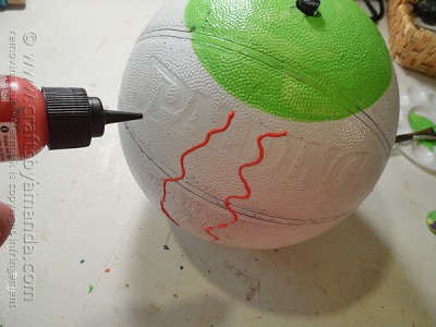 Upcycled Basketball Eyeball - Crafts by Amanda