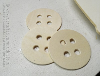 Buttons on Canvas - Crafts by Amanda