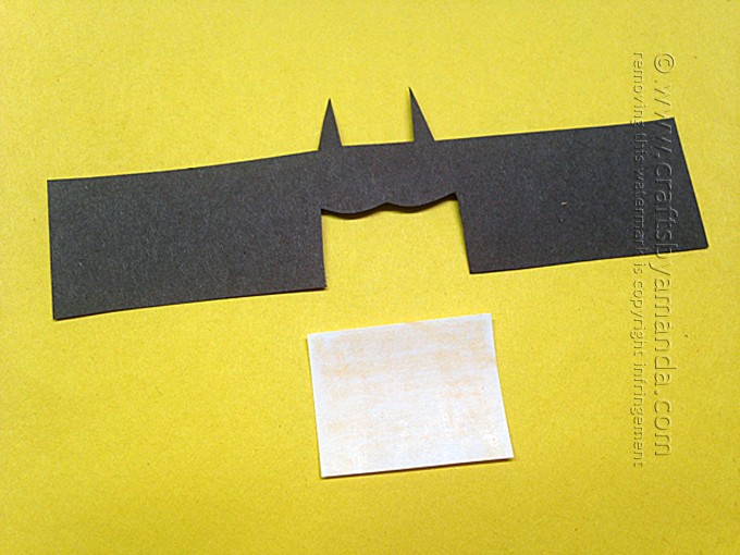 Cardboard Tube Batman - Crafts by Amanda