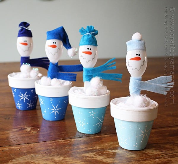 Plastic Spoon Snowmen - Crafts by Amanda