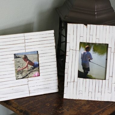 Beach Frames: Cottage Slat Style - Crafts by Amanda