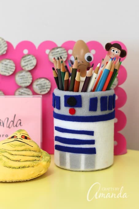 Star Wars Craft: R2-D2 Pencil Holder