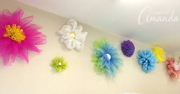Deco Mesh Flowers: How to make several varieties