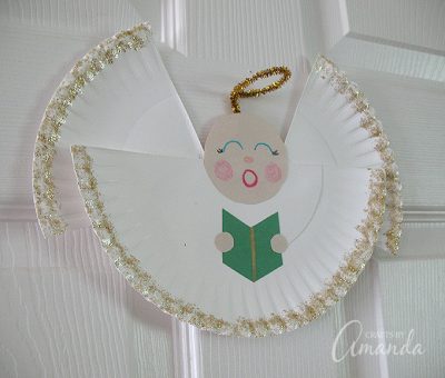 Paper Plate Angel: fun Christmas paper plate craft