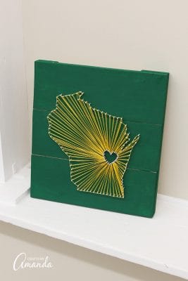 State String Art: Wisconsin Green Bay Packer fans will enjoy this one!