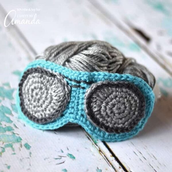 Aviator Sunglasses Sleep Mask: sleep in style with this cute crochet ...