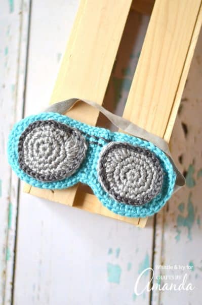 Aviator Sunglasses Sleep Mask: sleep in style with this cute crochet ...