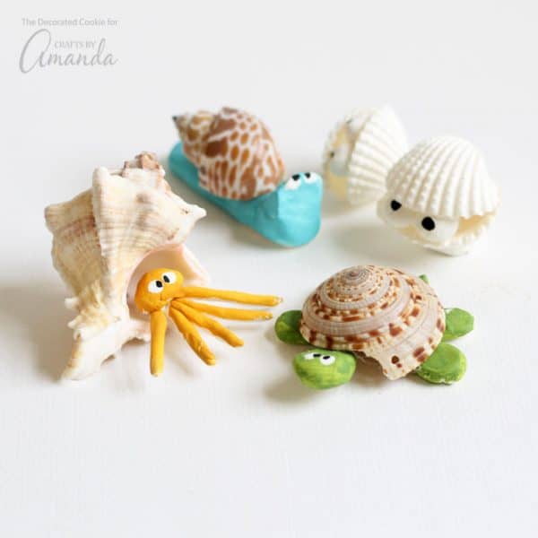 Sea Shell Creatures: an easy and adorable beach craft!