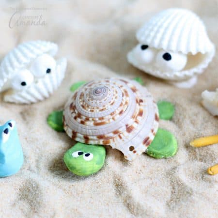 Sea Shell Creatures: an easy and adorable beach craft!