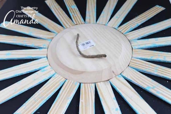 Sunburst Mirror: an easy coastal DIY wall art project you'll adore!