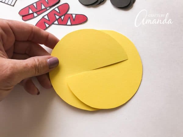 Twirling Paper Monsters: fun decoration for Halloween or a monster party!