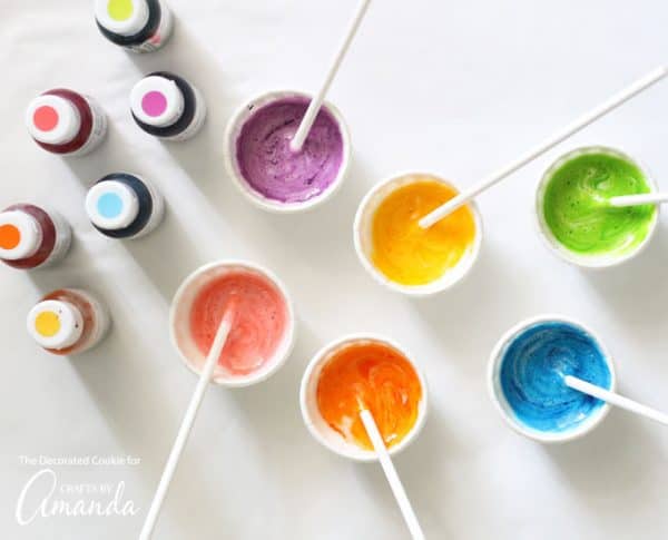 Marshmallow Edible Paint: letting your kids play with their food