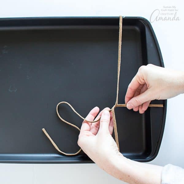 Magnetic Board: create a stylish magnetic board from an old cookie sheet!