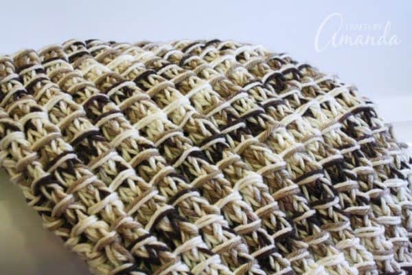 Knit Bath Mat: try your hand at this easy bamboo stitch to make a DIY rug!