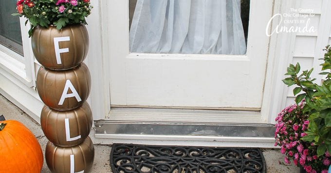 Stacked Pumpkin Planter: a great craft to welcome in fall on your front ...