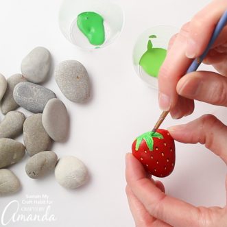Strawberry Painted Rocks - Crafts by Amanda - Summer Crafts