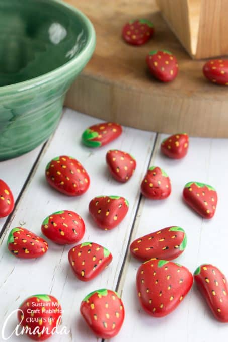 Strawberry Painted Rocks - Crafts by Amanda - Summer Crafts