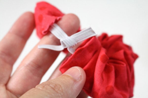 How to Make a Scrunchie - Crafts by Amanda - Wearable Crafts for Kids