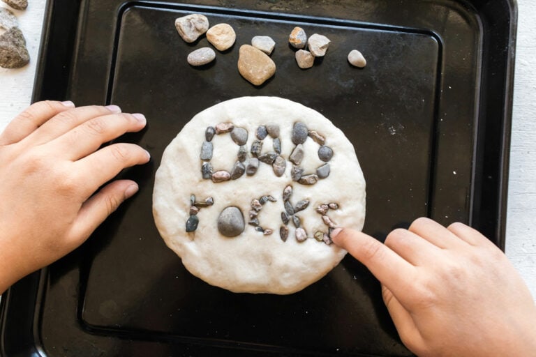 Dad Rocks Paperweight - Crafts by Amanda - Father's Day Crafts