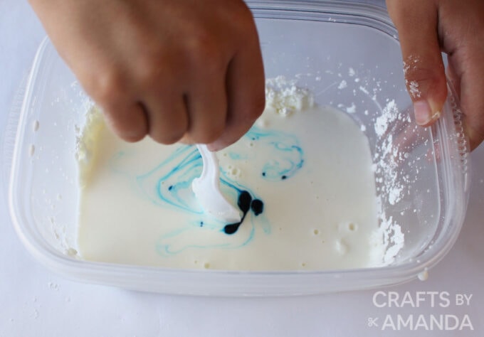 How to Make Oobleck - Crafts by Amanda - Slimes, Doughs, & Clay