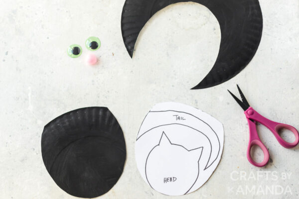 Paper Plate Black Cat - Crafts by Amanda - Paper Plate Crafts for Kids