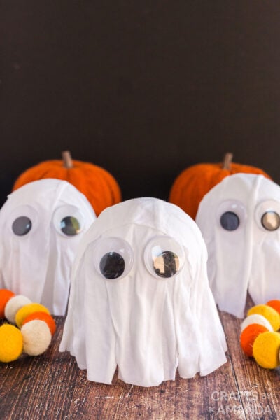 Balloon Ghosts - Crafts by Amanda - Halloween Crafts