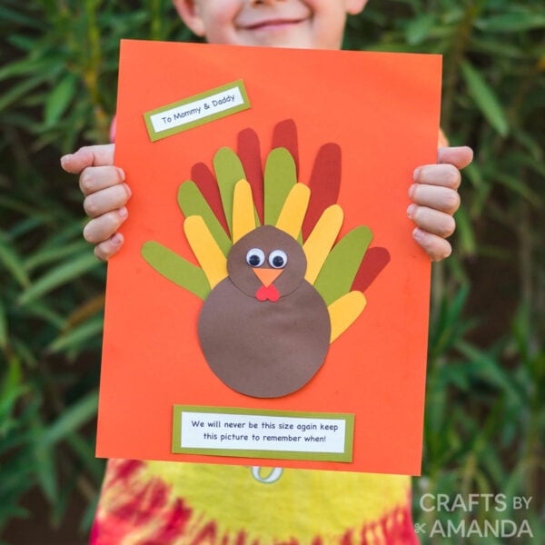 Family Handprint Turkey - Crafts by Amanda