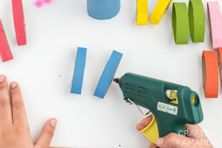 Cardboard Tube Bunny Rabbit Family - Crafts by Amanda