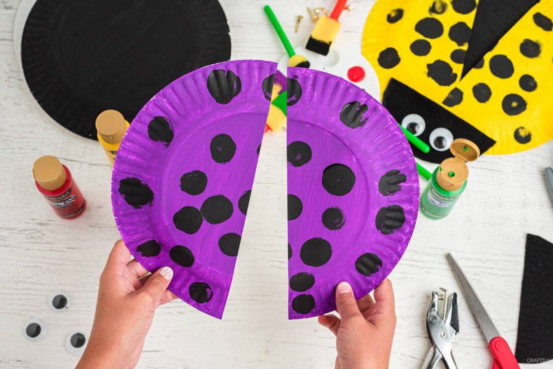 Paper Plate Ladybugs Craft - Crafts by Amanda - Paper Plate Crafts for Kids