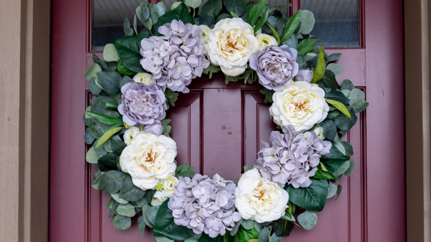 Hydrangea Wreath - Crafts by Amanda