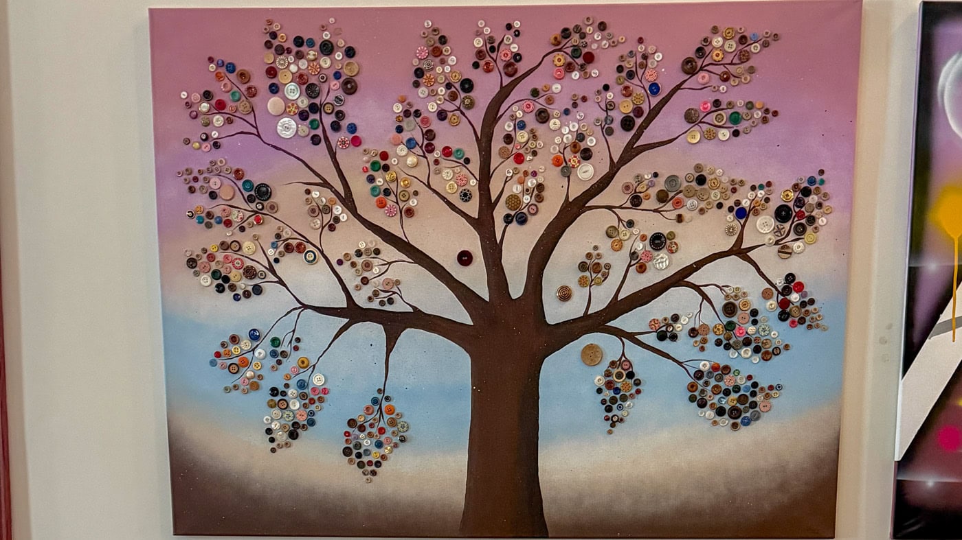Great Big Button Tree Art - Crafts by Amanda